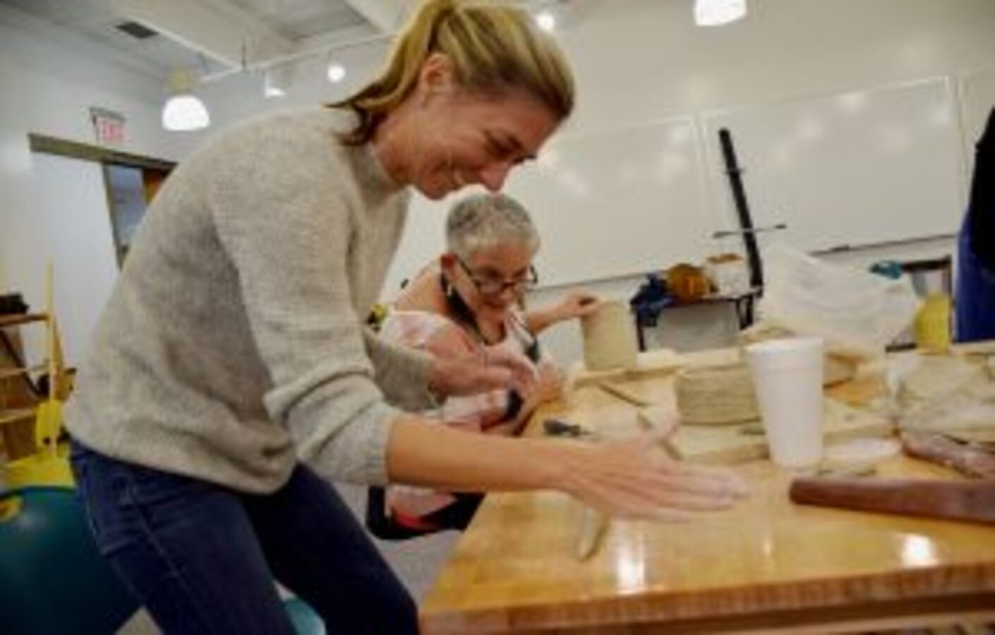 HANDBUILDING IN CLAY WITH ANNE CARR